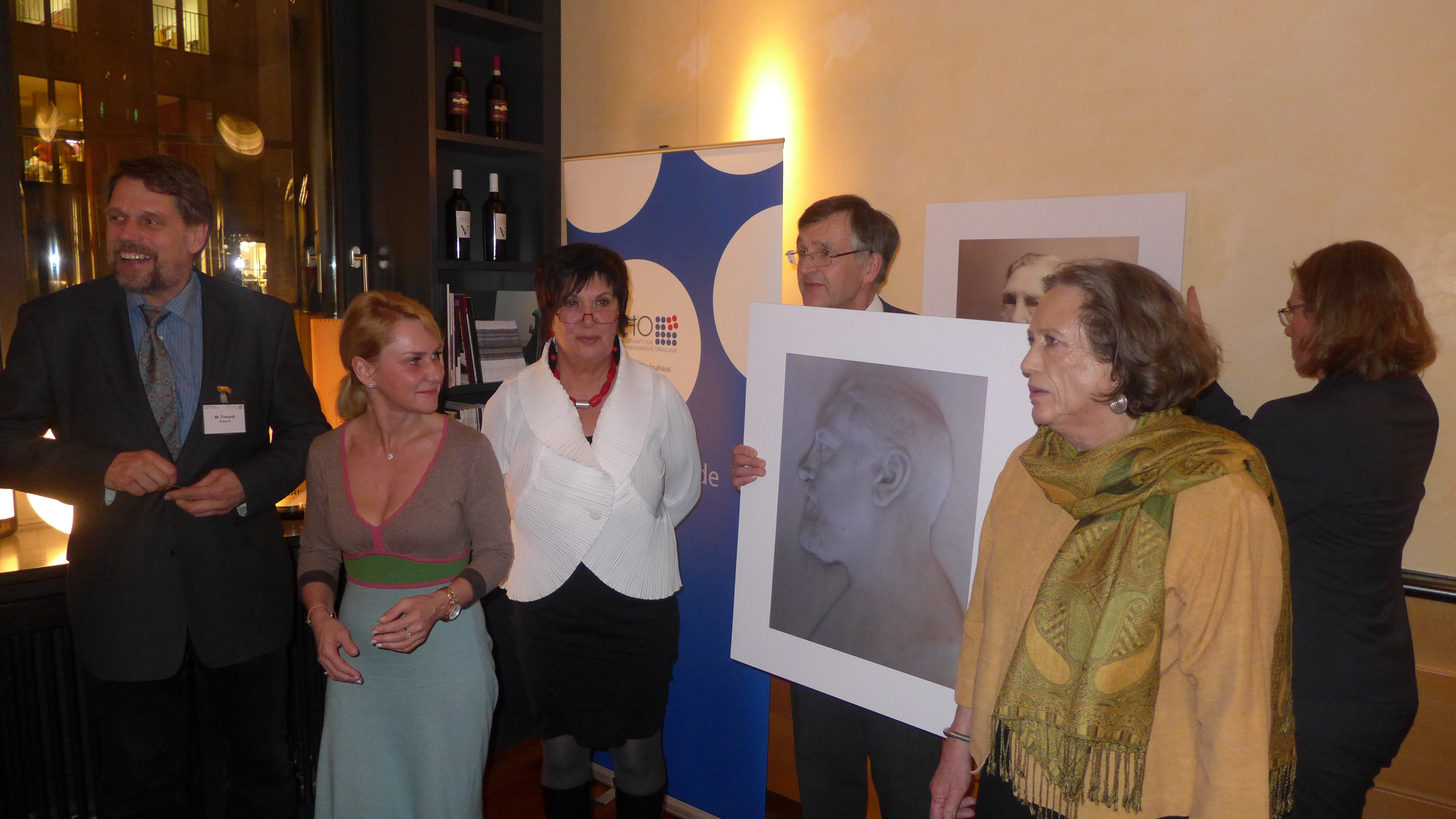 Ernst von Leyden-Bildnisse an die DGHO übergeben — Deutsche ...